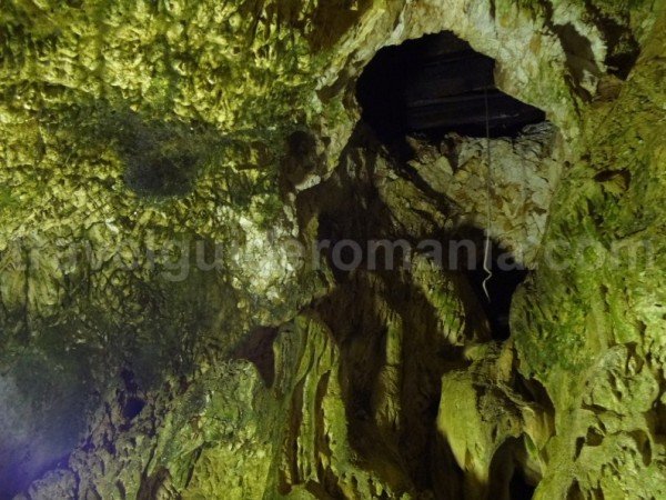 Pestera Ursilor (The Bears Cave) - Travel Guide Romania