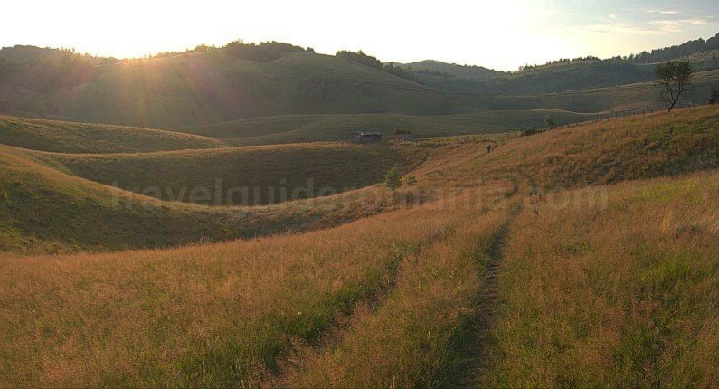 The Vascau Karst Plateau – The Apuseni Mountains aranda (2) - Travel ...